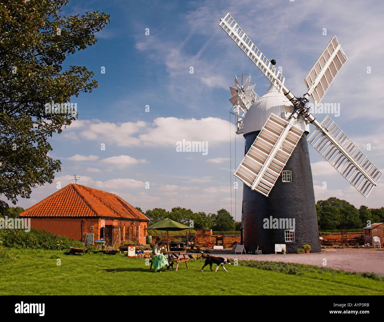 Tuxford hi-res stock photography and images - Alamy
