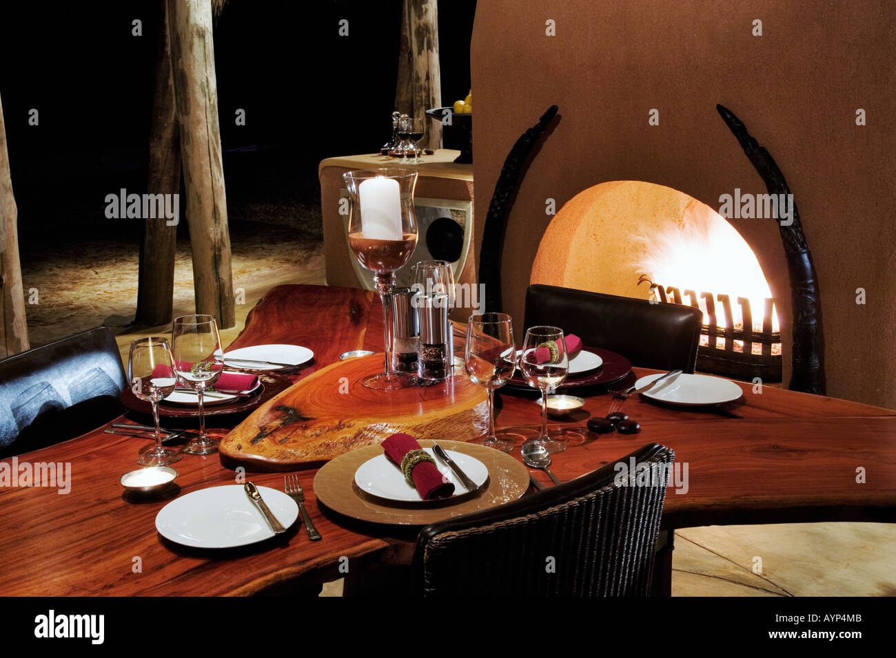 The rustic African themed table settings of the Bush Suite Okonjima ...