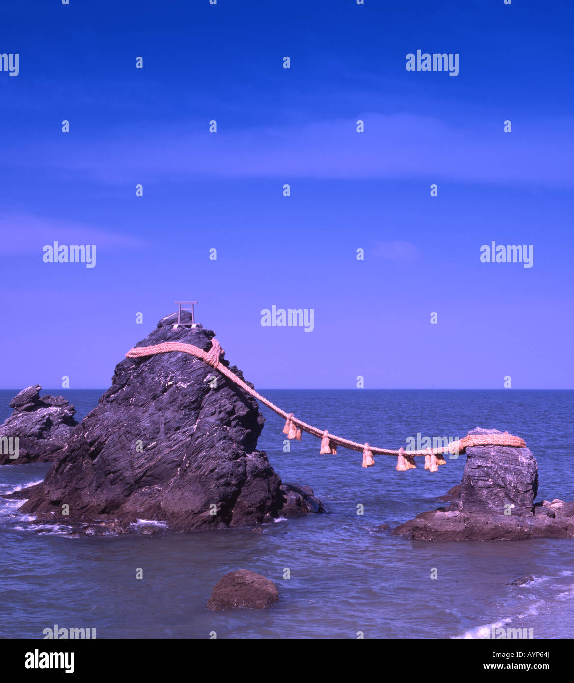 Meoto iwa rocks hi-res stock photography and images - Alamy