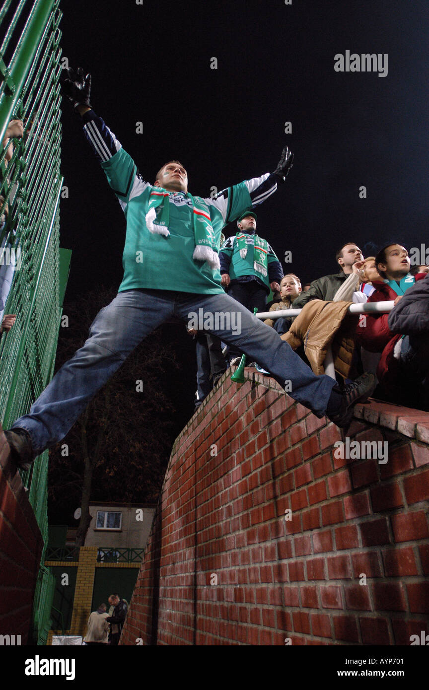 Football fan wall hi-res stock photography and images - Alamy