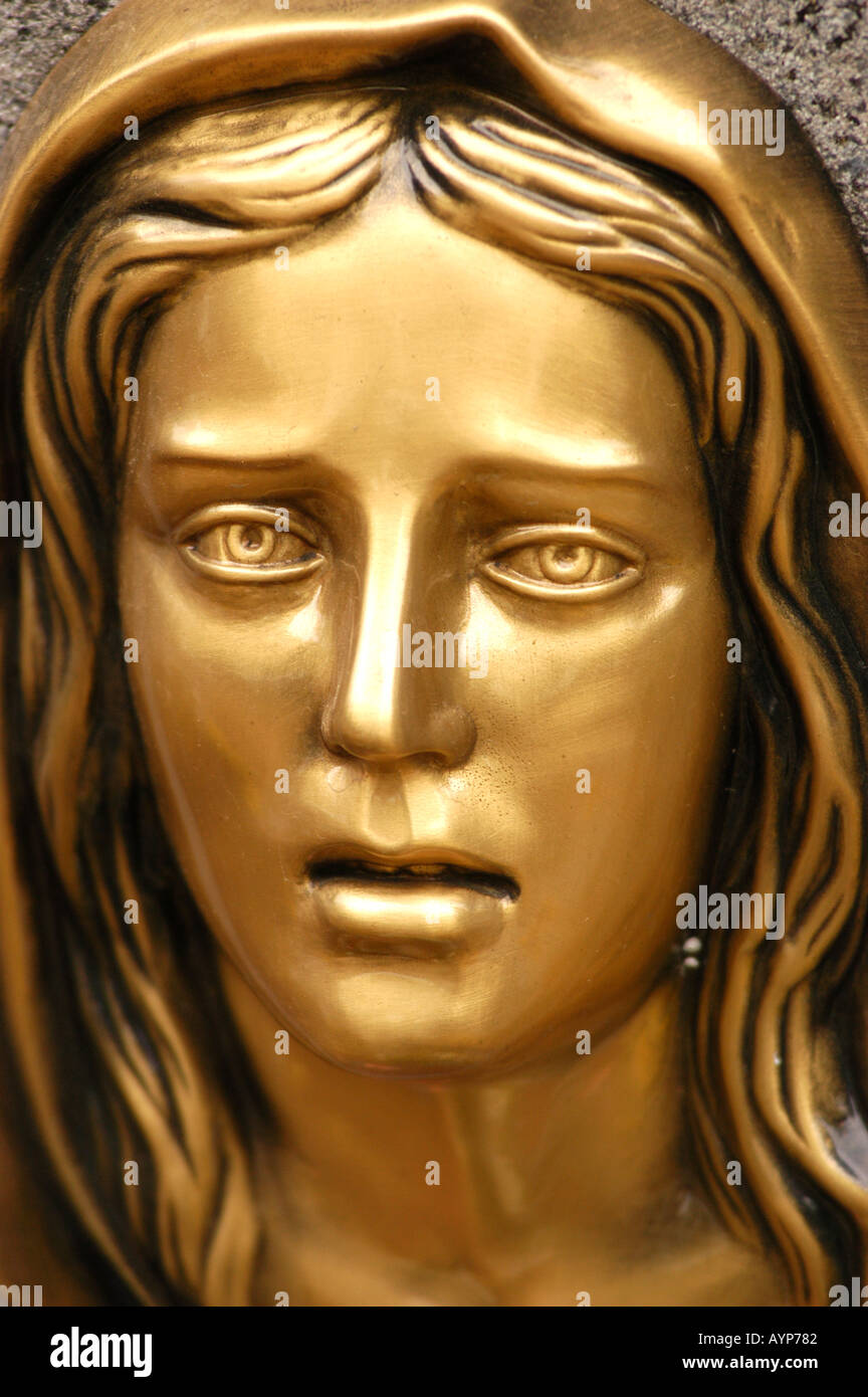Golden mary hi-res stock photography and images - Alamy