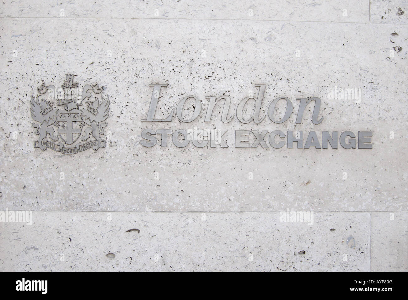 The London Stock Exchange building Sign Stock Photo - Alamy