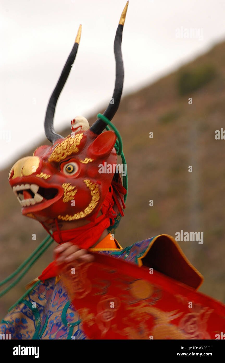 Buddhist lama mask dance hi-res stock photography and images - Alamy