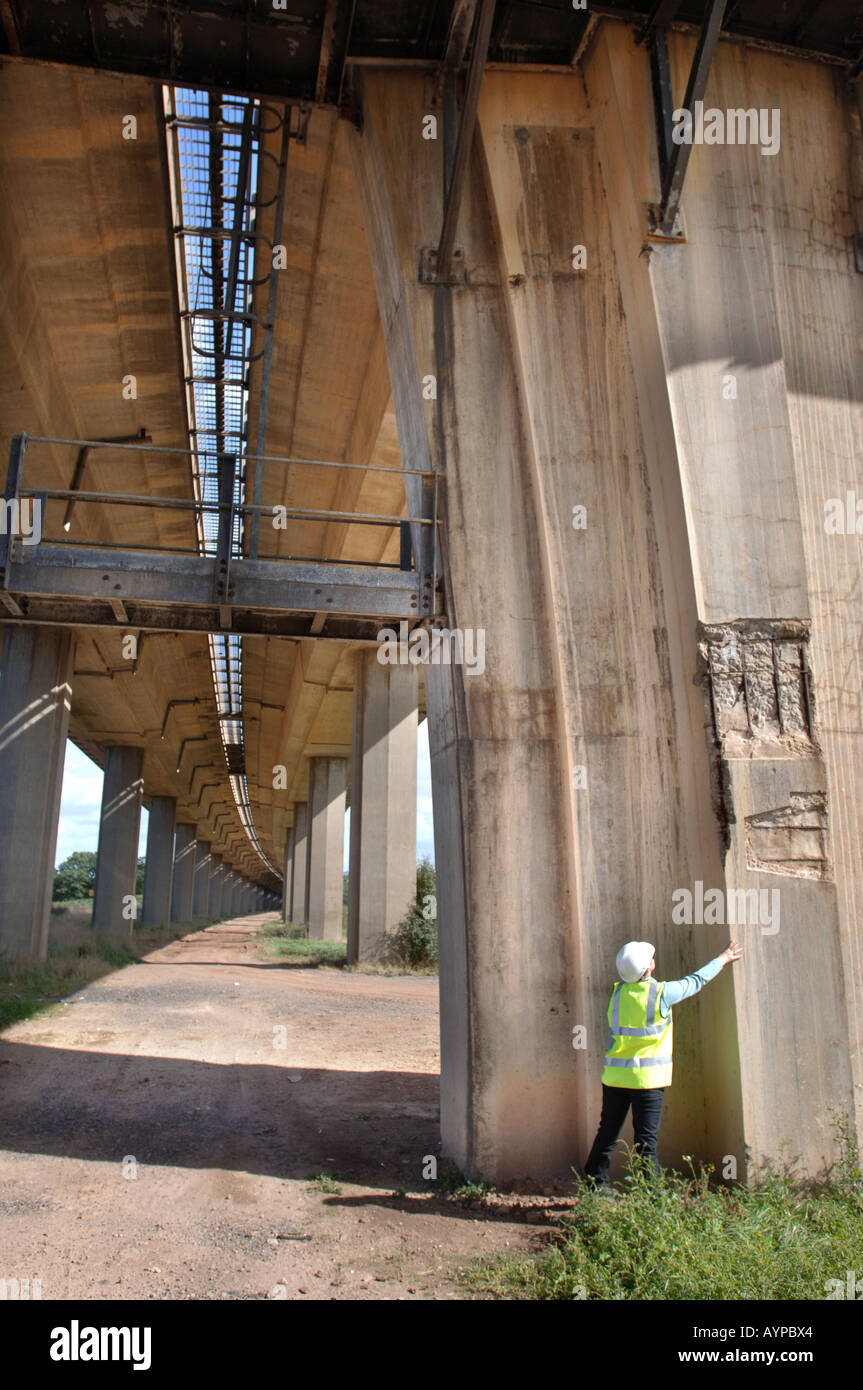CRUMBLING REINFORCED CONCRETE UNDERNEATH THE M50 MOTORWAY AT RIPPLE ...