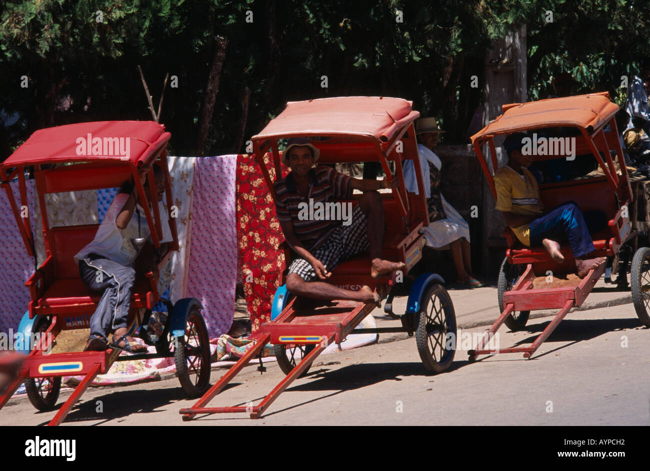Rickshaws rickshaw madagascar transport hi-res stock photography and ...