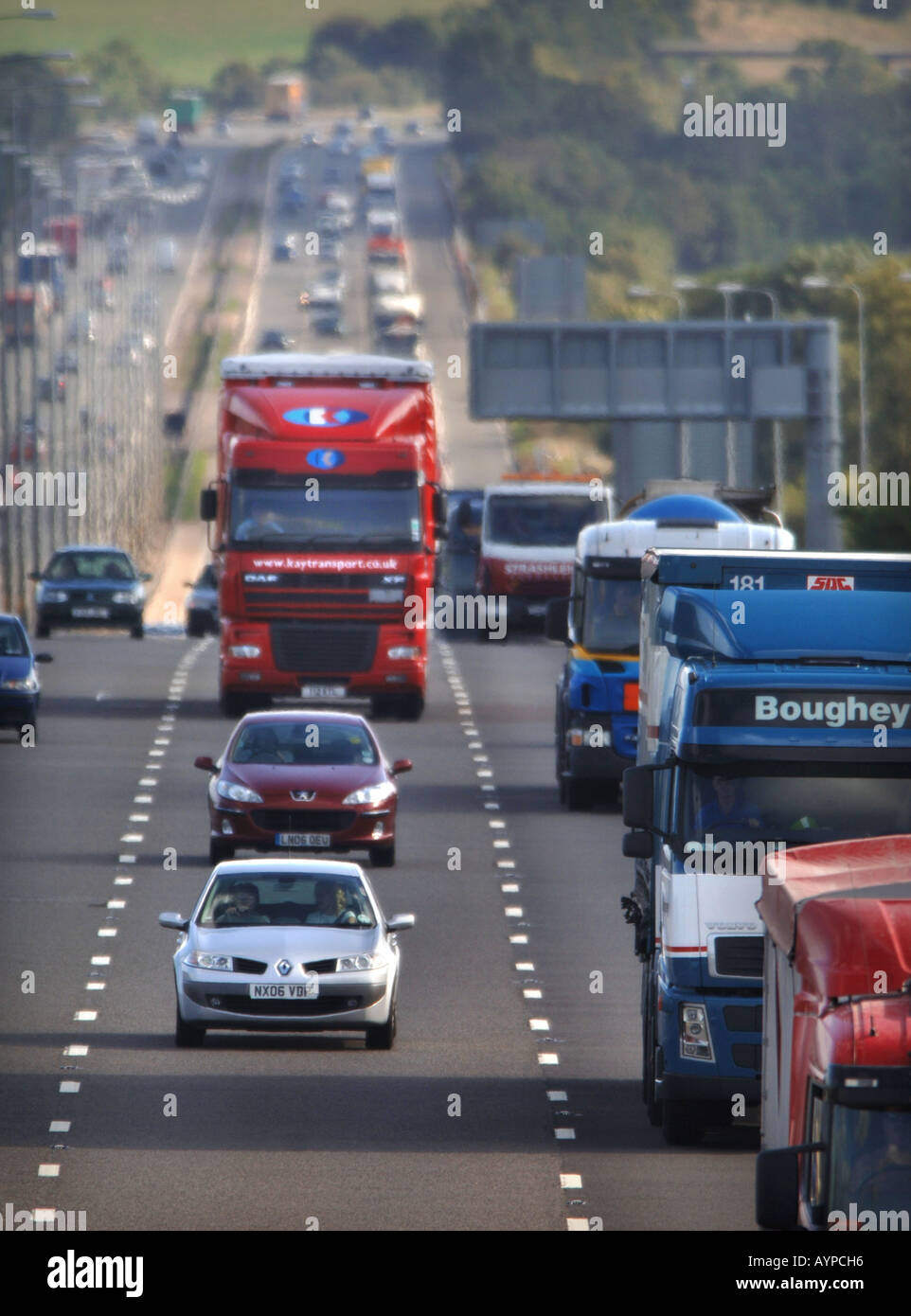Lorry M50 Motorway Worcestershire High Resolution Stock Photography and ...