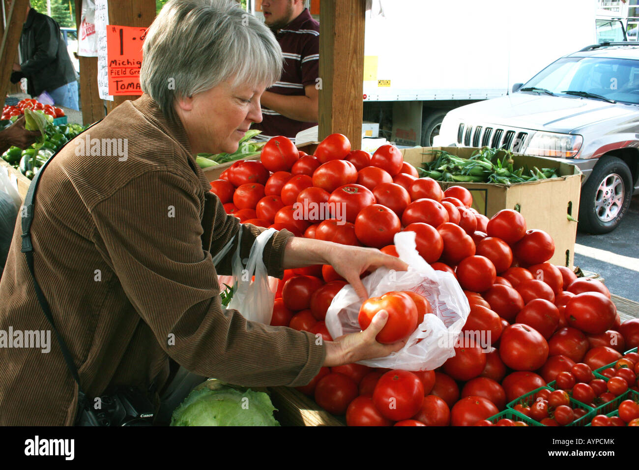 Farms free farmers hi-res stock photography and images - Alamy