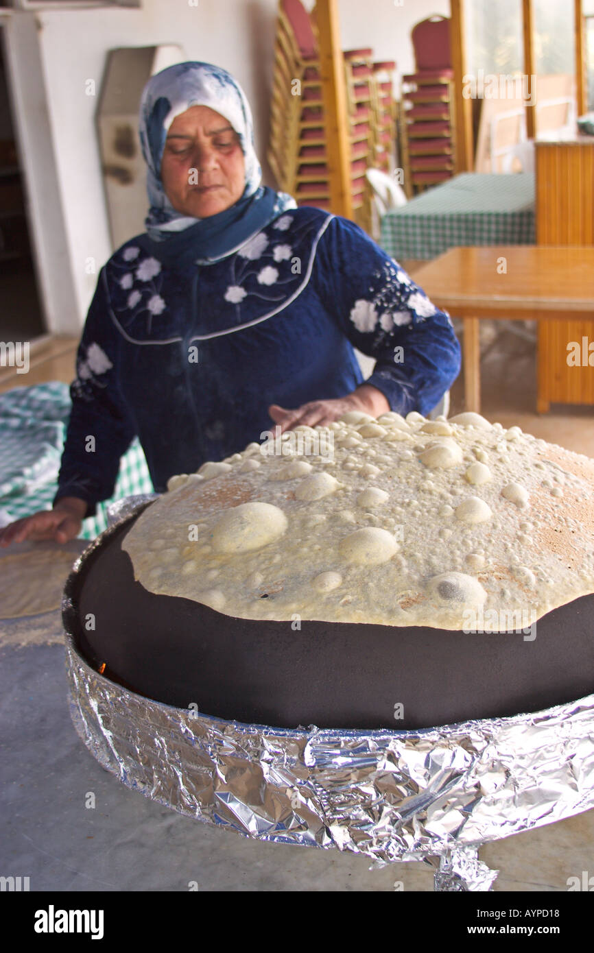 Lebanese ethnicity hi-res stock photography and images - Alamy