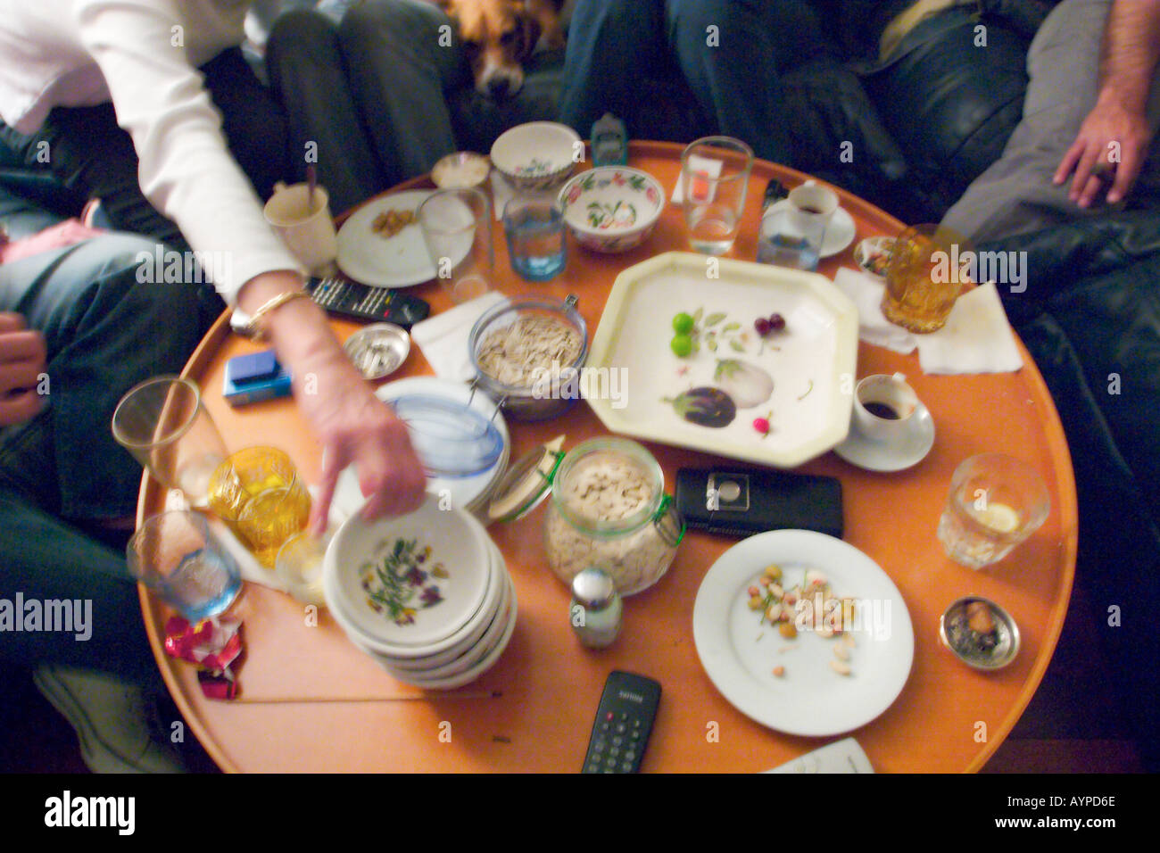 Messy coffe table Stock Photo - Alamy