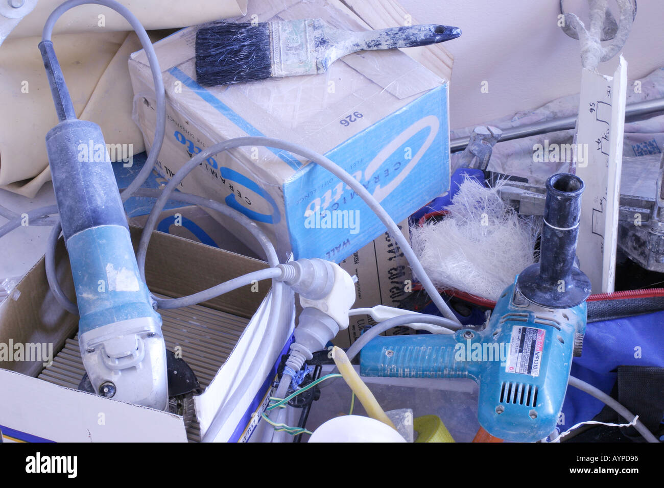 Untidy wiring hi-res stock photography and images - Alamy