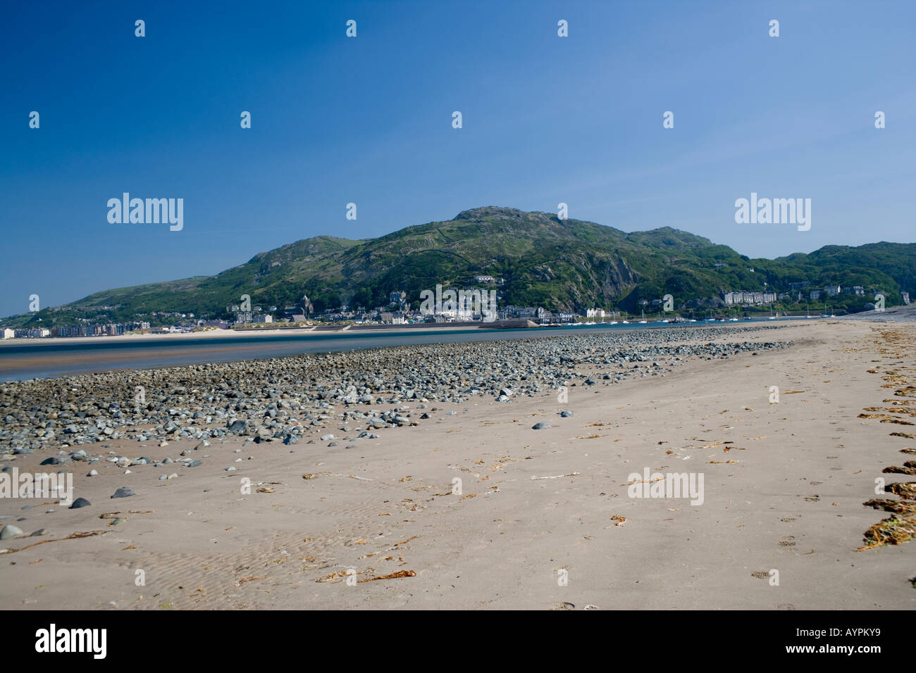 Barmouth and harbour from Fairbourne beach, North Wales Stock Photo - Alamy