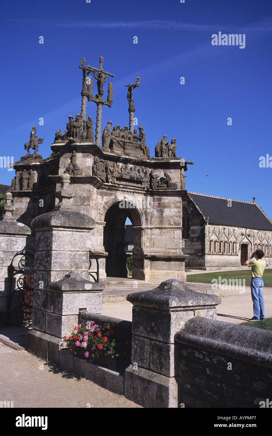 Tourist photographing the Calvaire at Pleyben Stock Photo - Alamy
