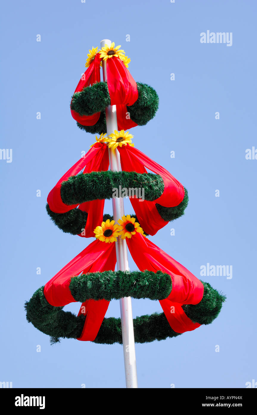 Pole decorated wreaths stuttgart baden wuerttemberg hi-res stock ...