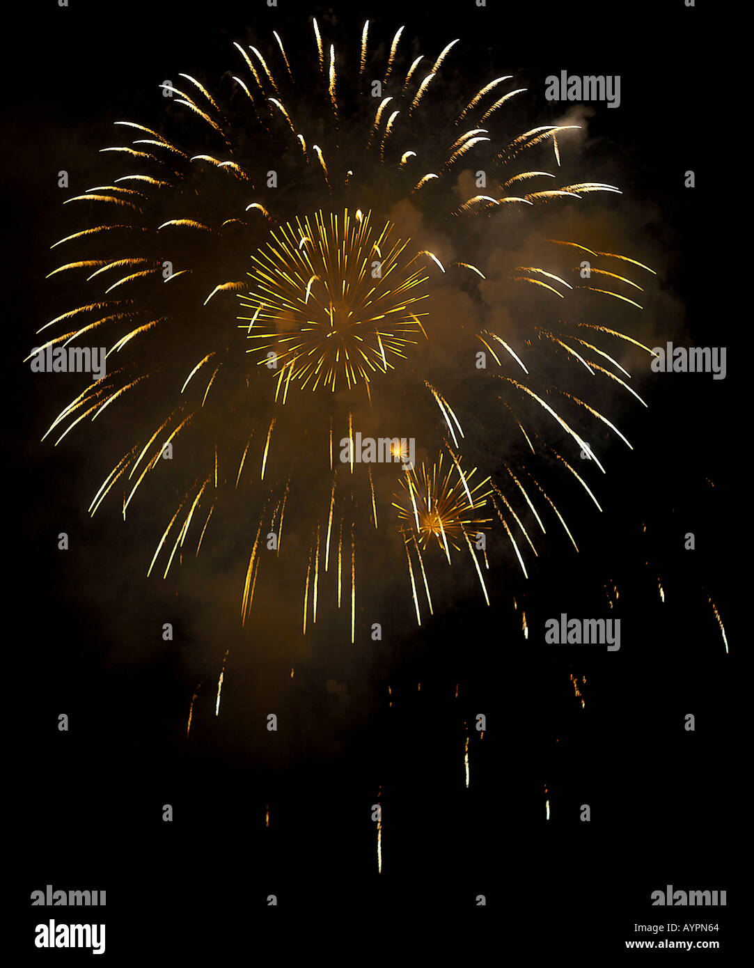 Fire crackers bursting in sky hi-res stock photography and images - Alamy
