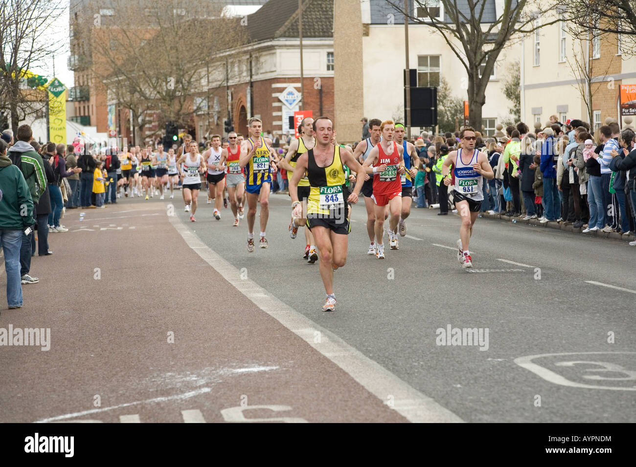 Runners at the London marathon 2008, Trafalgar Road Greenwich London ...