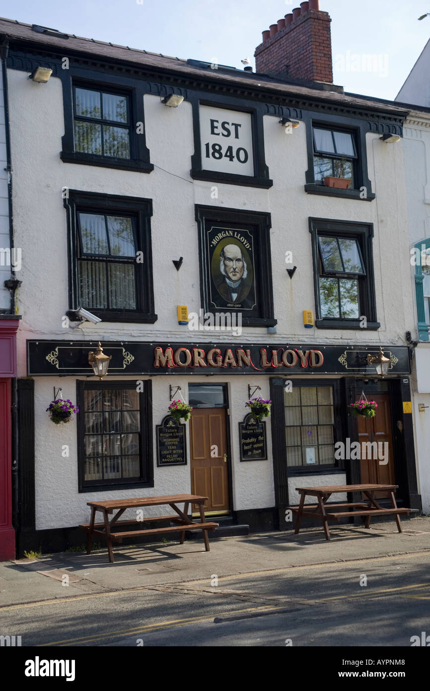 Morgan Lloyd Public house in Caernarfon, North Wales,United Kingdom ...