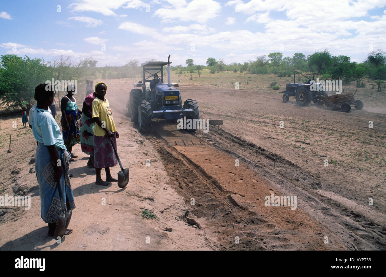 Protecting dam hi-res stock photography and images - Alamy