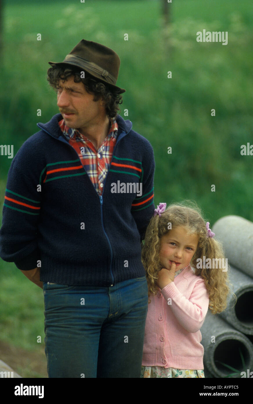 Gypsy family, father and daughter 1980s Appleby Gypsy Fair Appleby in ...