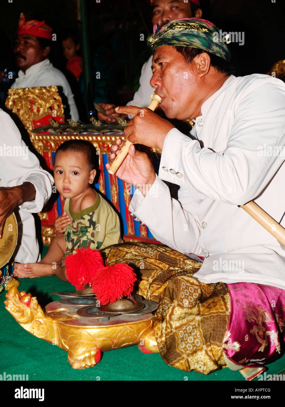 Balinese flute hi-res stock photography and images - Alamy