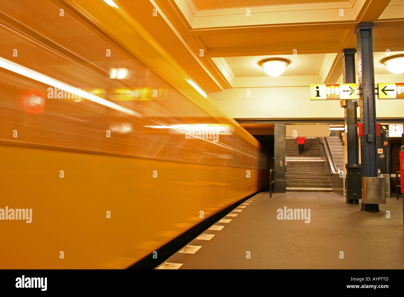 underground train coming into station Stock Photo - Alamy