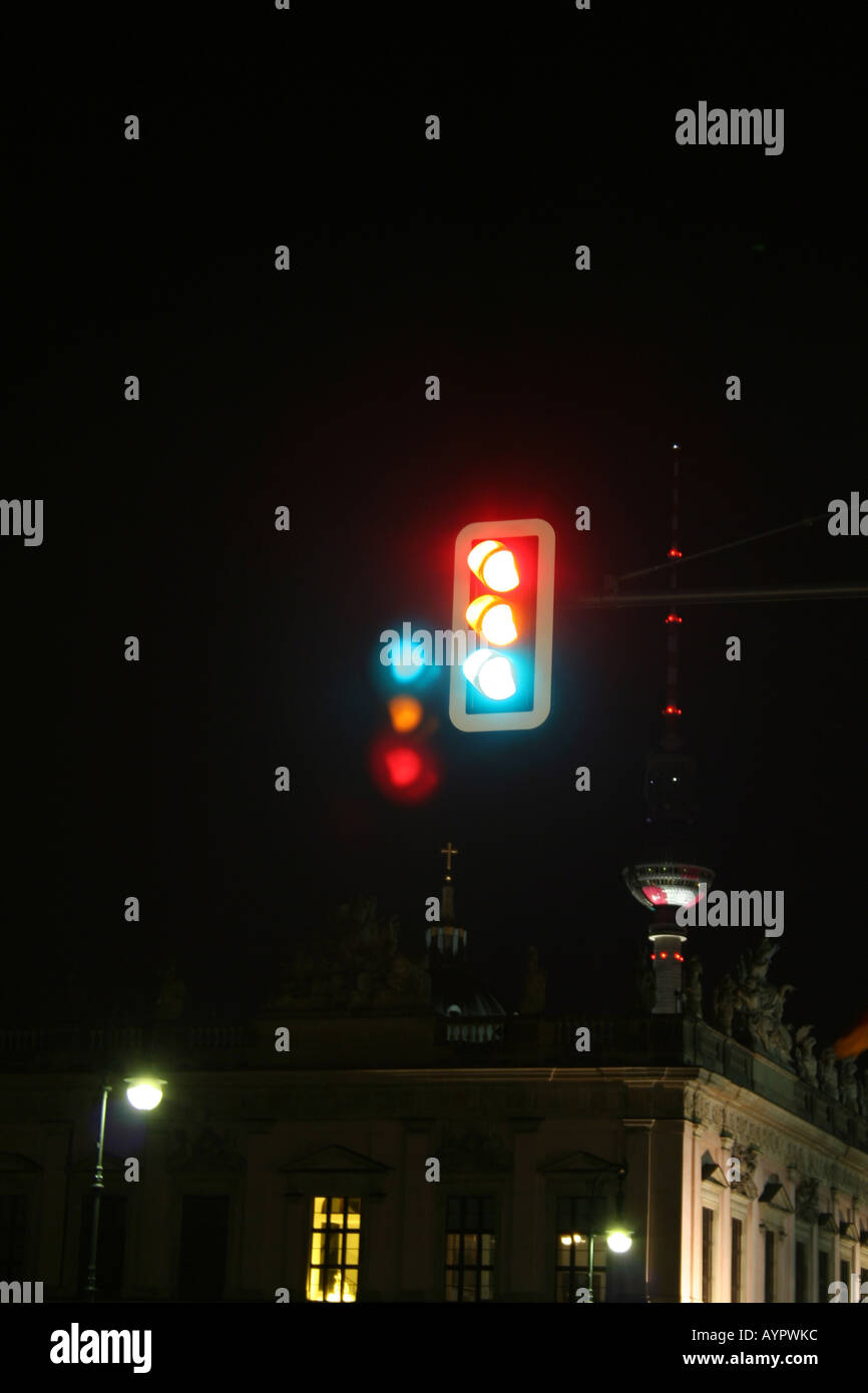traffic light at night Stock Photo - Alamy