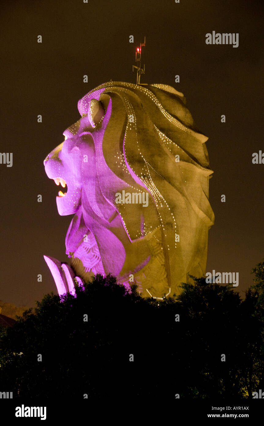 Merlion statue at night on Sentosa Island Singapore Stock Photo - Alamy