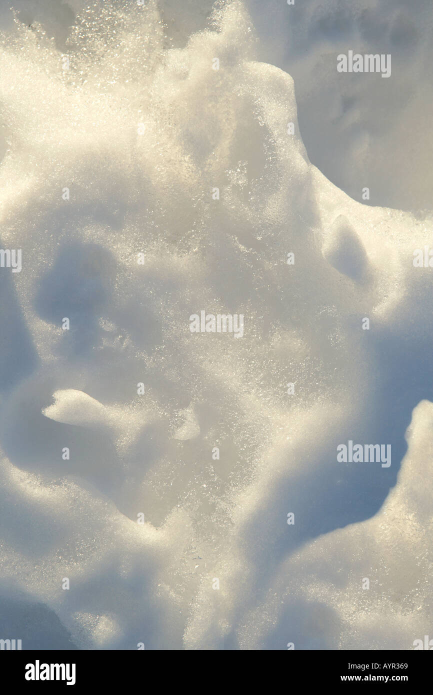 Melting of snow hi-res stock photography and images - Alamy