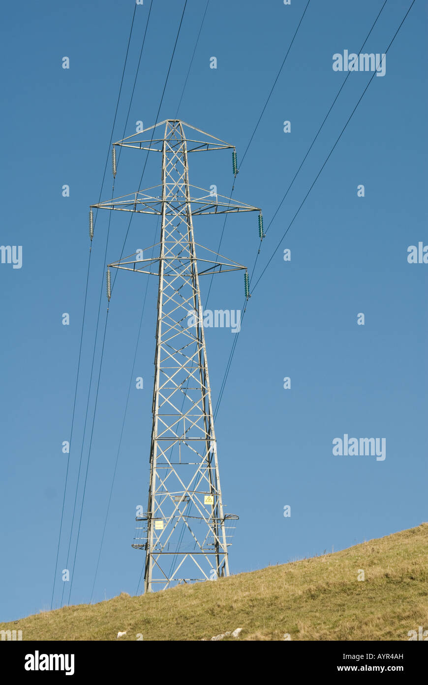 pylon in the derbyshire countryside england Stock Photo - Alamy