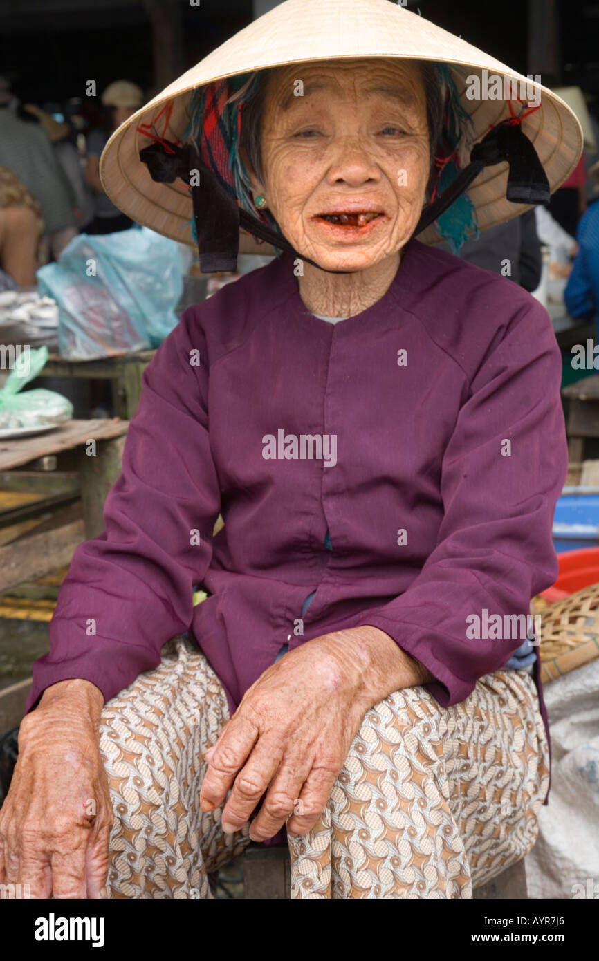 Betel nut stains hi-res stock photography and images - Alamy