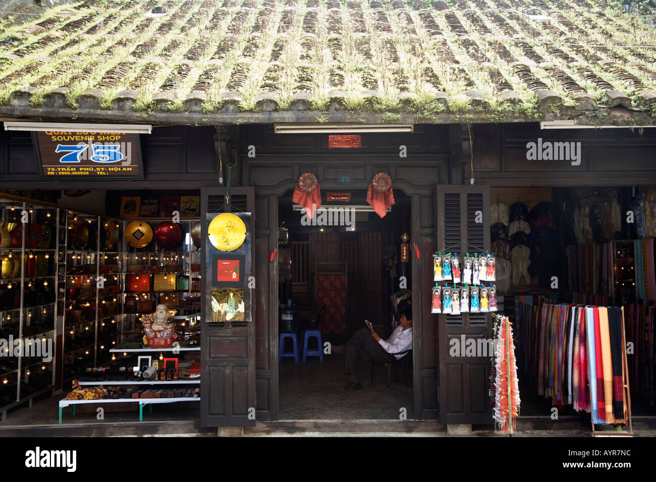 Hoi an vietnam storefront hi-res stock photography and images - Alamy