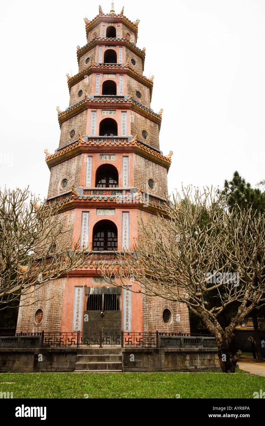 Thien Mu pagoda, Hue, Vietnam Stock Photo - Alamy