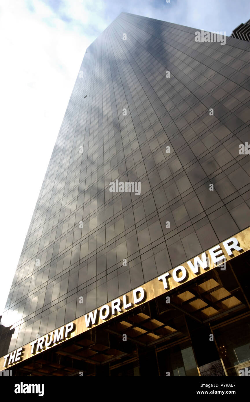 THE TRUMP WORLD TOWER IN MIDTOWN EASTSIDE MANHATTAN NEW YORK CITY ...