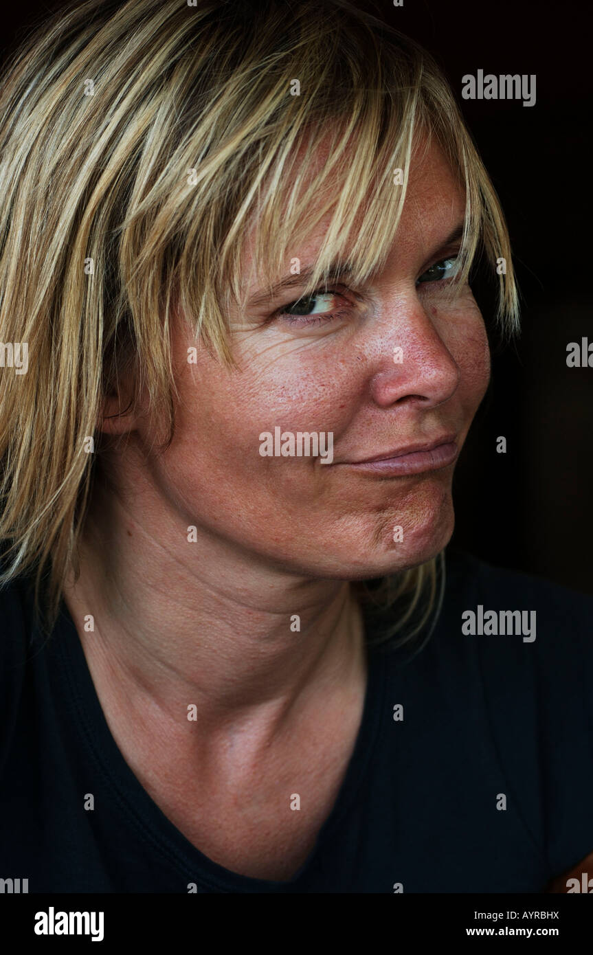 Thirty year woman hi-res stock photography and images - Alamy