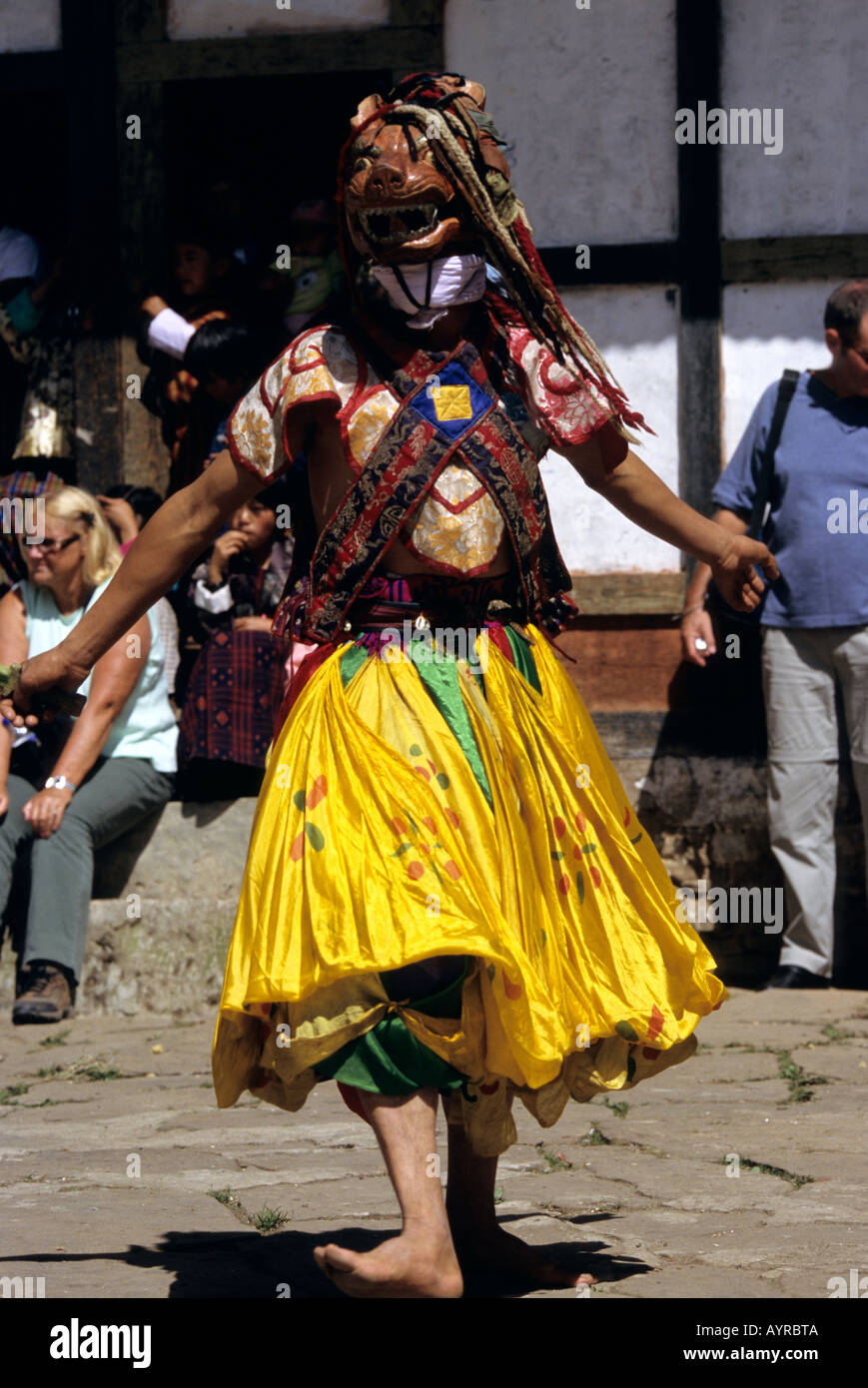 Masked dancer at the Tangbi Mani Tsechu (festival), Bhutan Stock Photo ...