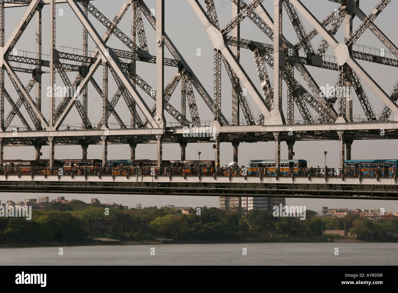 Howrah Bridge, landmark linking Howrah to Kolkata (Calcutta), West ...