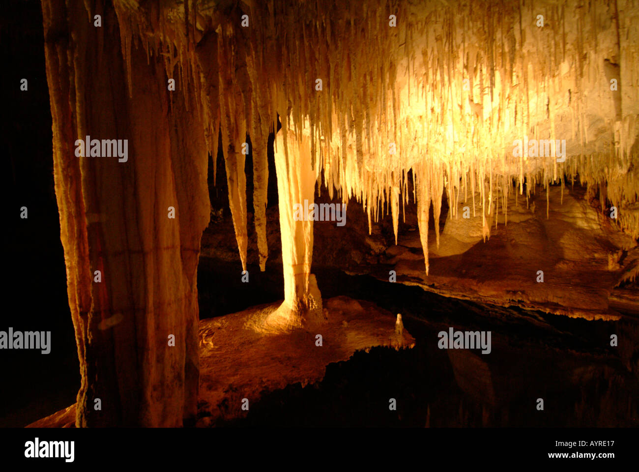 Lake Caves Western Australia Stock Photo - Alamy