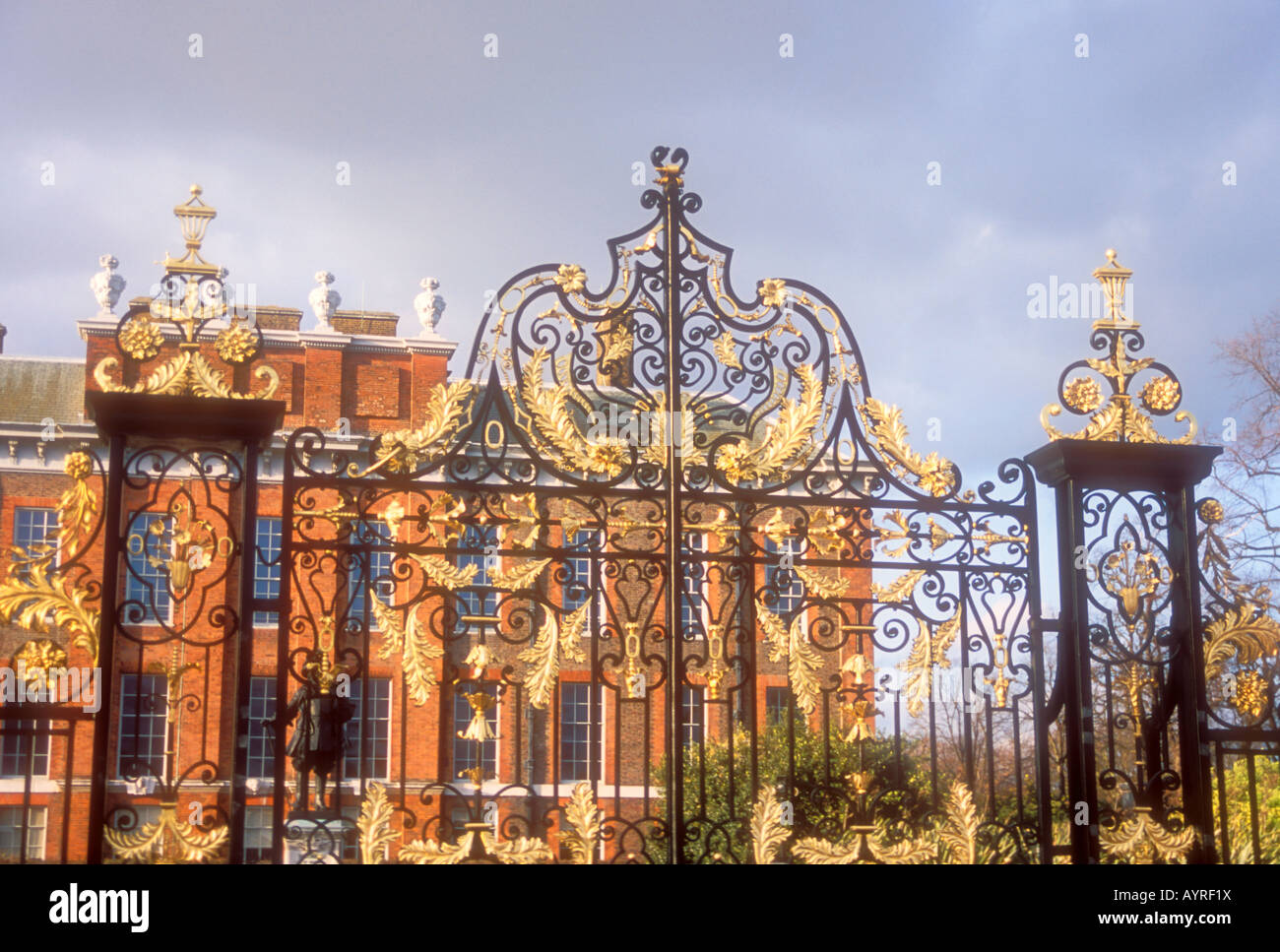 Kensington Palace, London England Stock Photo - Alamy
