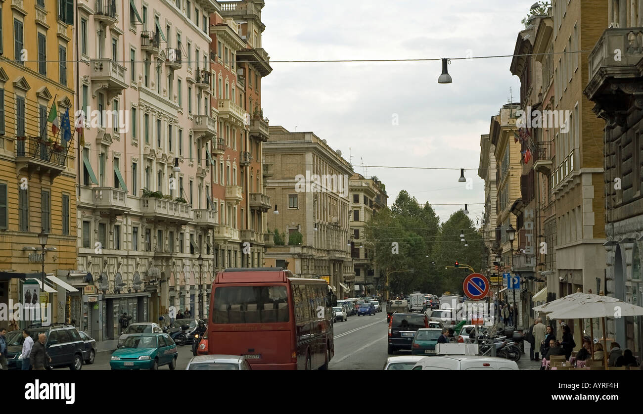 Street scene in downtown Rome in Italy Stock Photo - Alamy