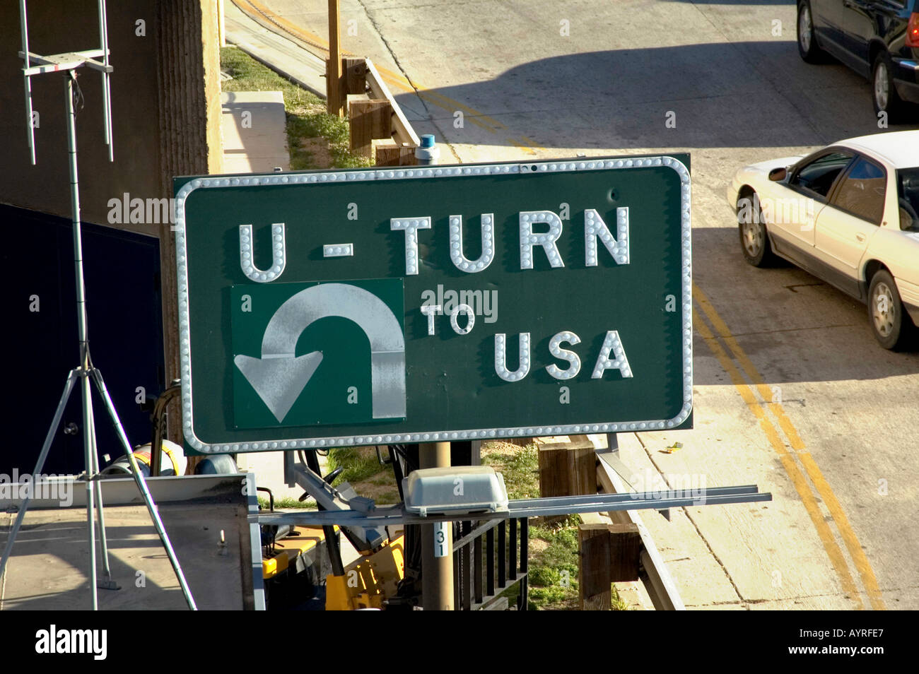 U TURN SIGN JUST BEFORE CROSSING UNTED STATES BORDER INTO MEXICO SAN ...
