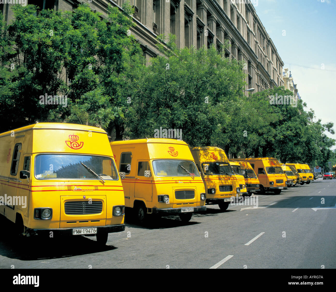 Yellow Vans on Street Stock Photo - Alamy
