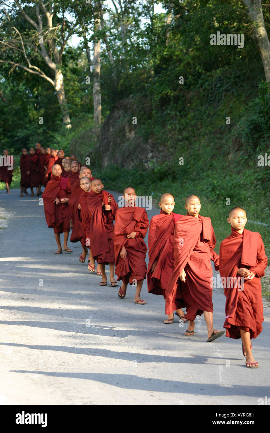 Buddhist monks, Burma (Myanmar), Southeast Asia Stock Photo - Alamy