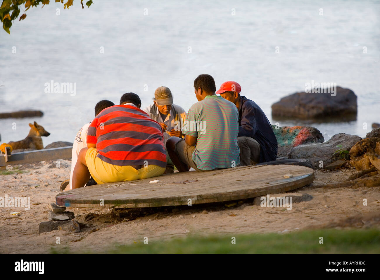 Mauritius - Card game on the beach Stock Photo - Alamy