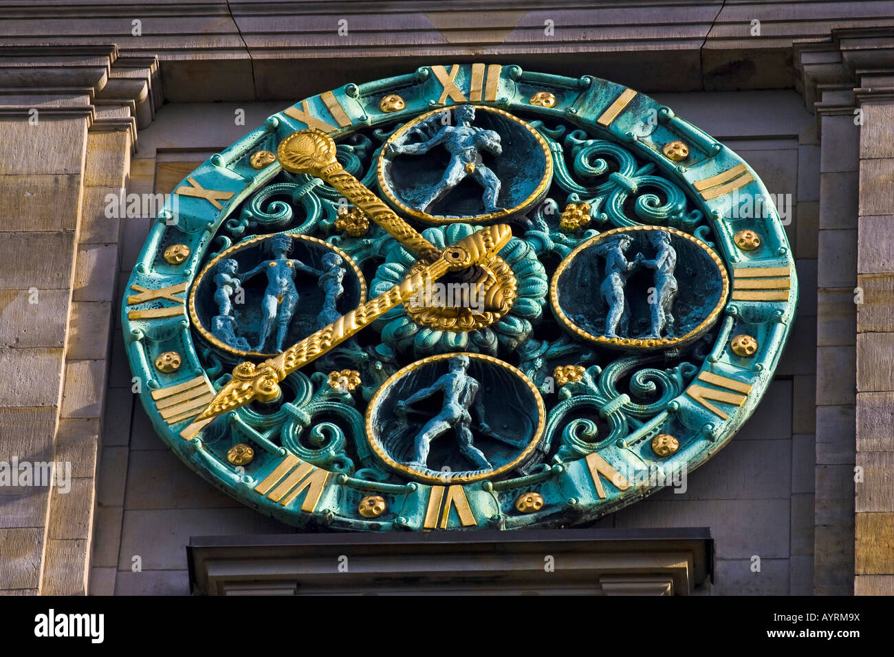 Clock chamber hi-res stock photography and images - Alamy