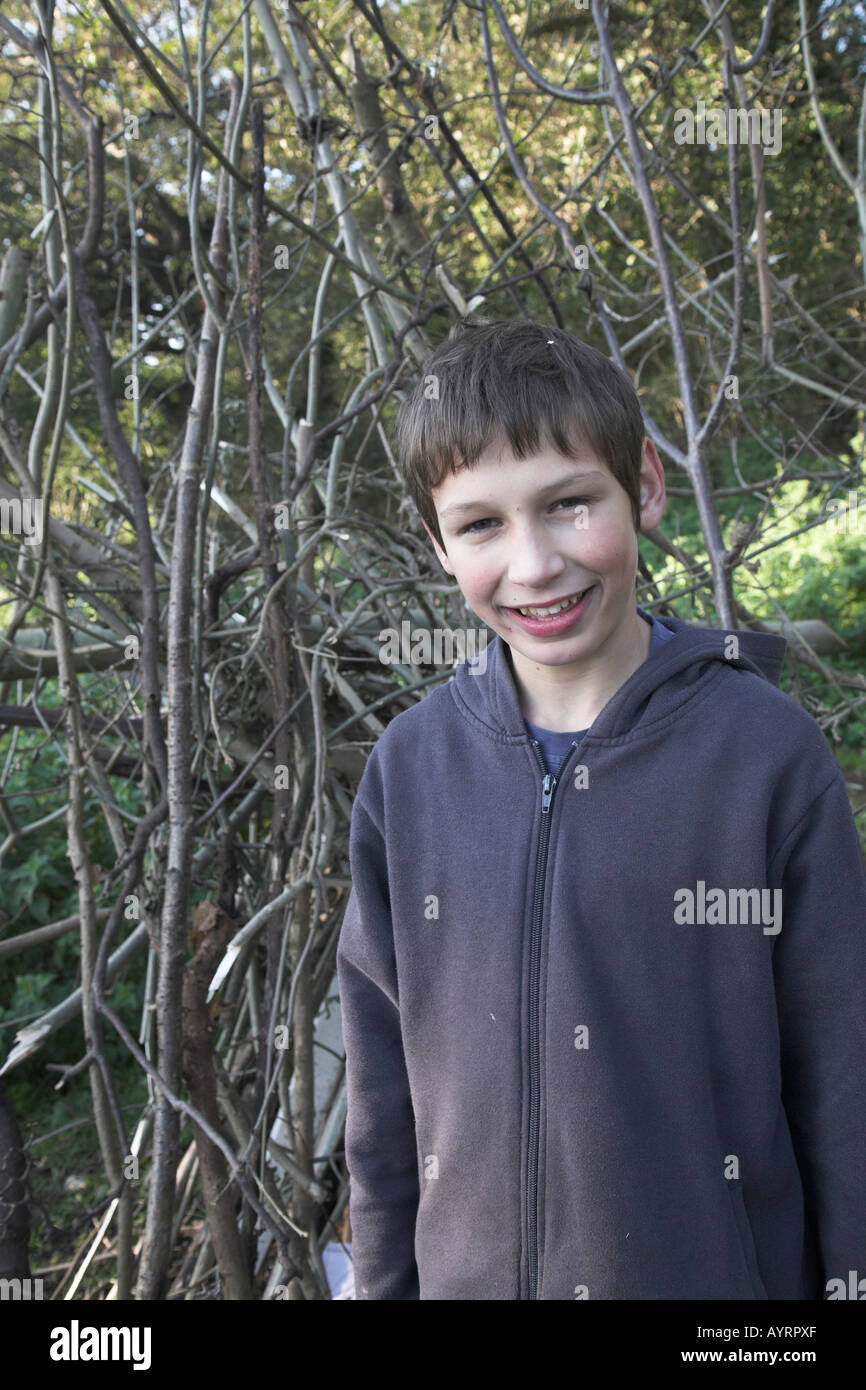 Bonfire night family garden hi-res stock photography and images - Alamy