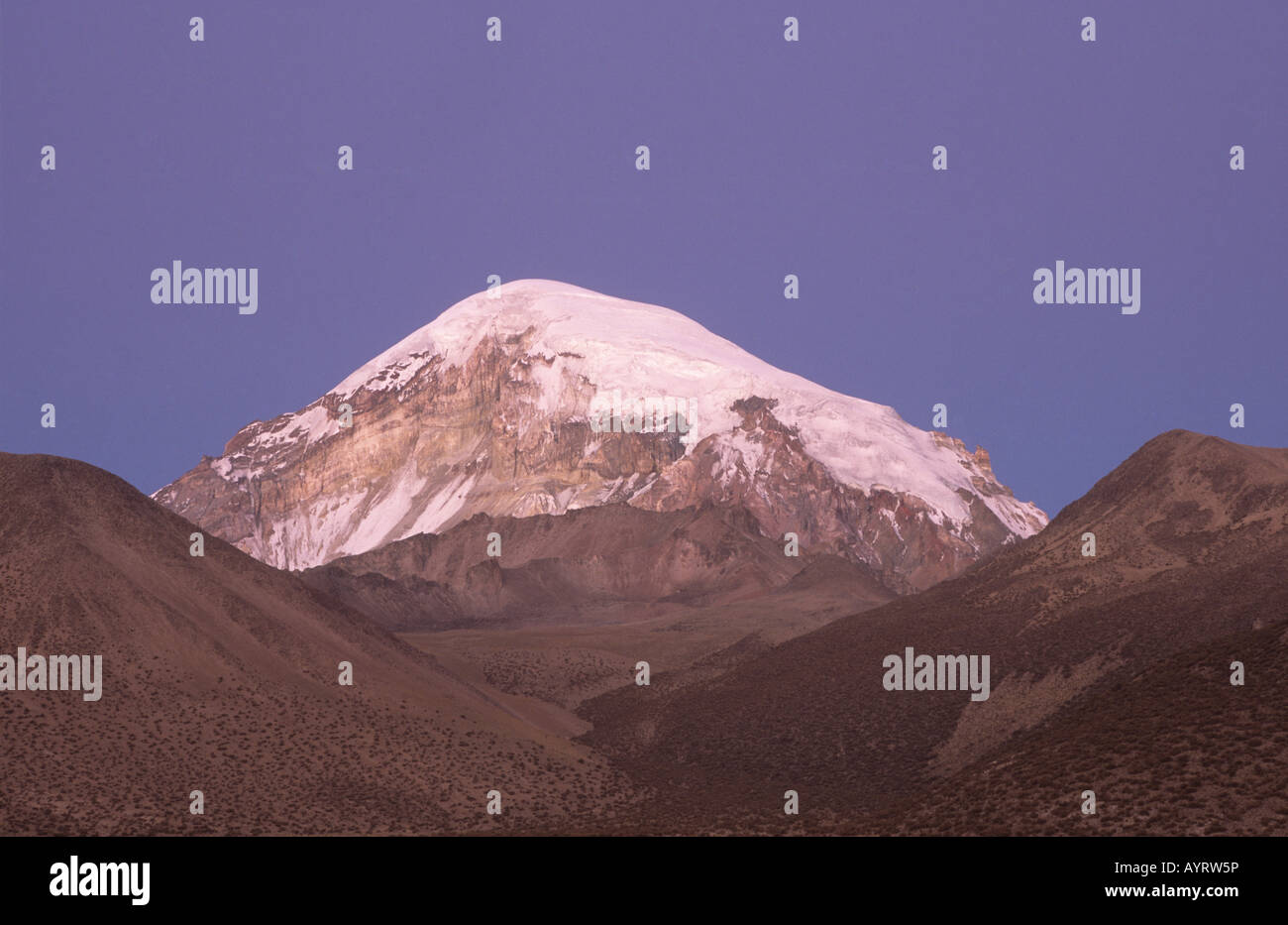 Volcan nevado sajama hi-res stock photography and images - Alamy