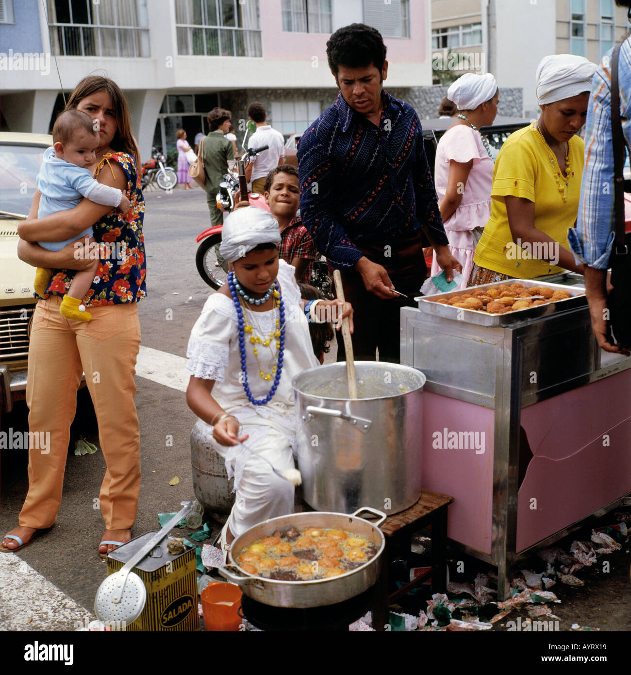 Brazil, girl from Bahia, Bahia girl, fair, flea market, junk market ...