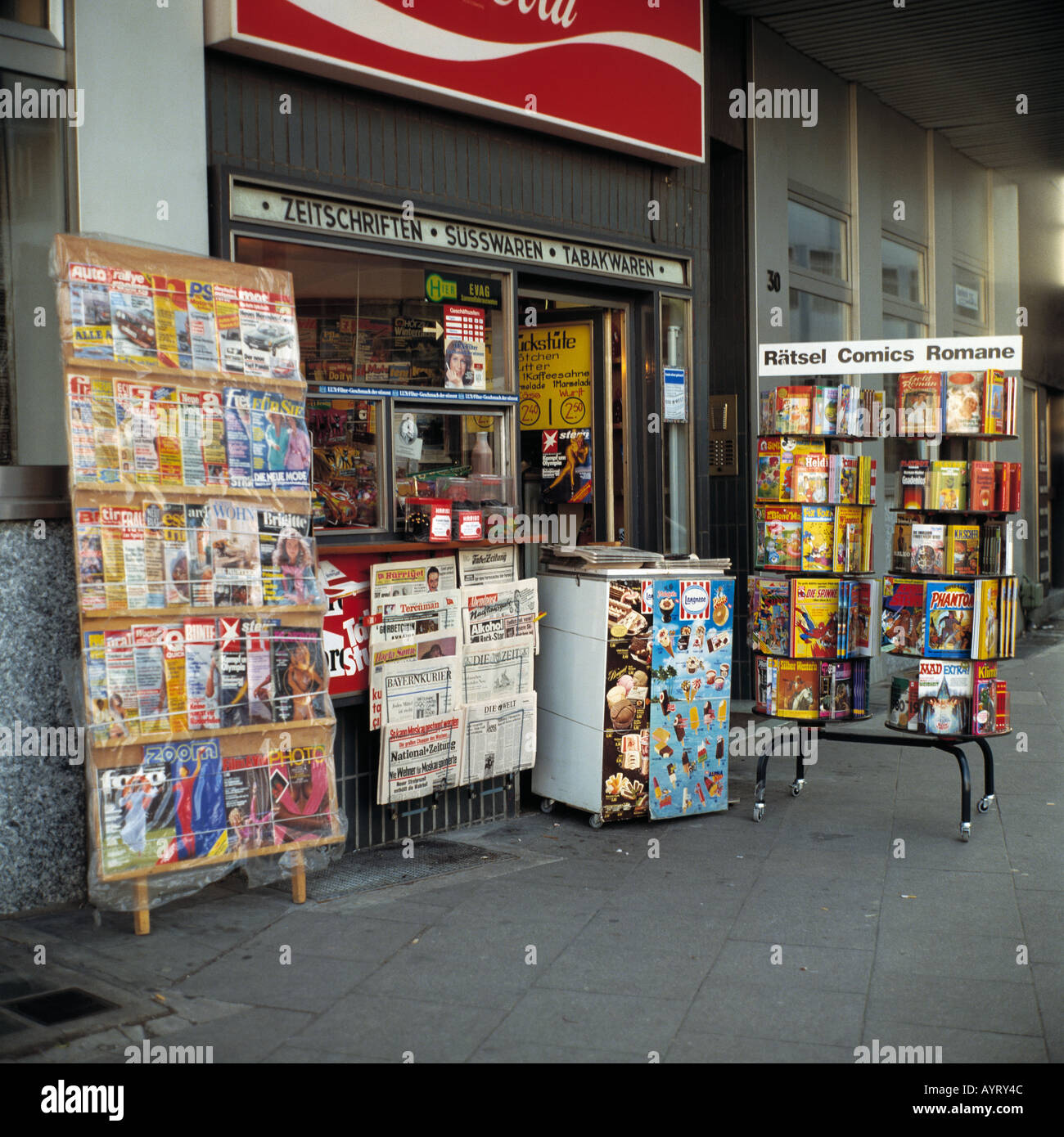 Trinkhalle kiosk germany hi-res stock photography and images - Alamy