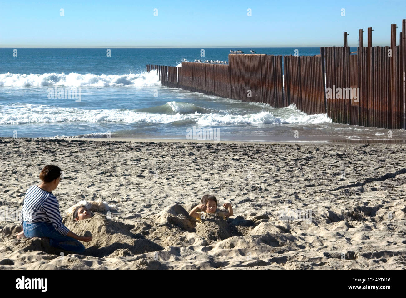 Tijuana beach border hi-res stock photography and images - Alamy