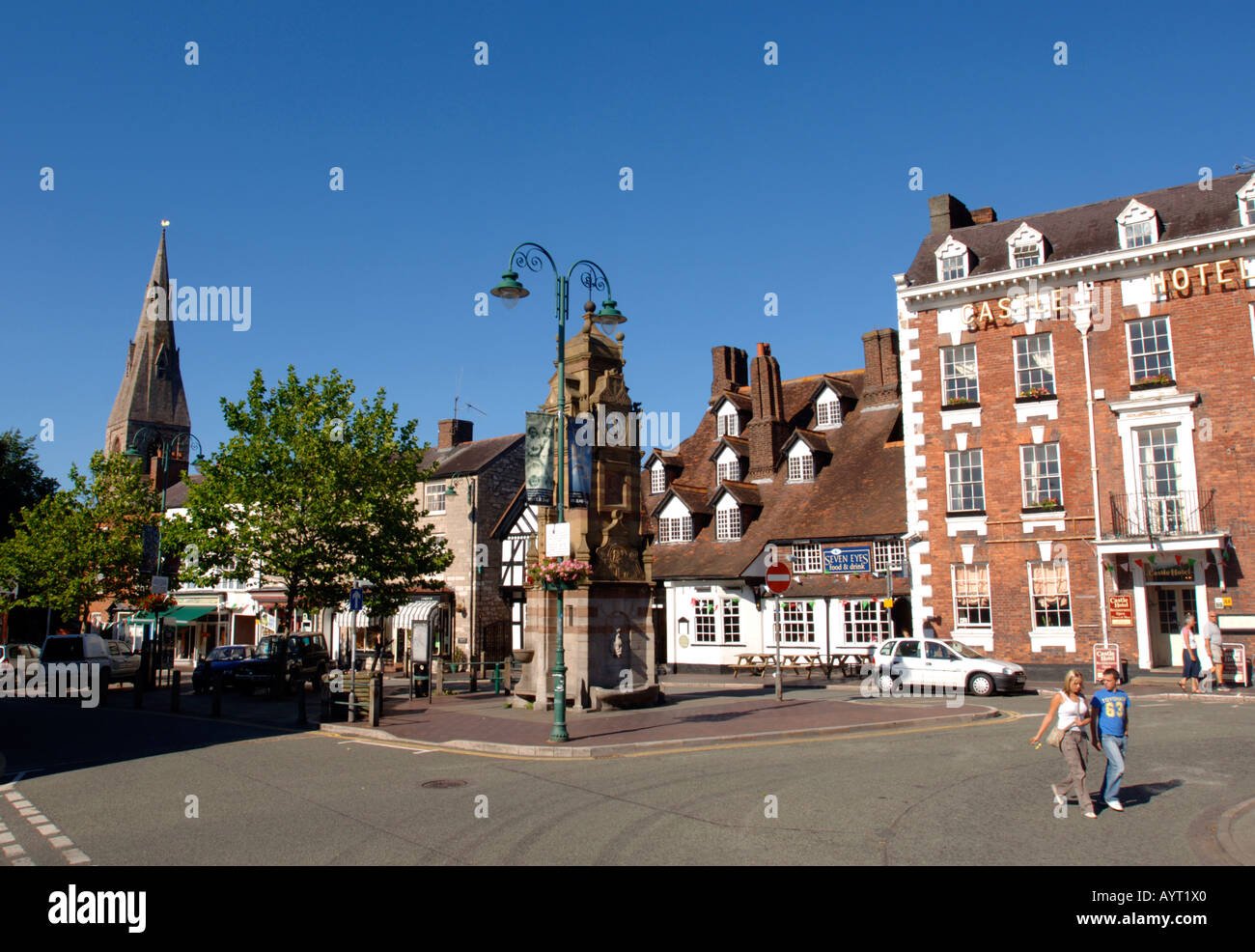 Ruthin, Rhuthun, St Peter’s Square, Ruthin, Clwyd, Wales Stock Photo ...