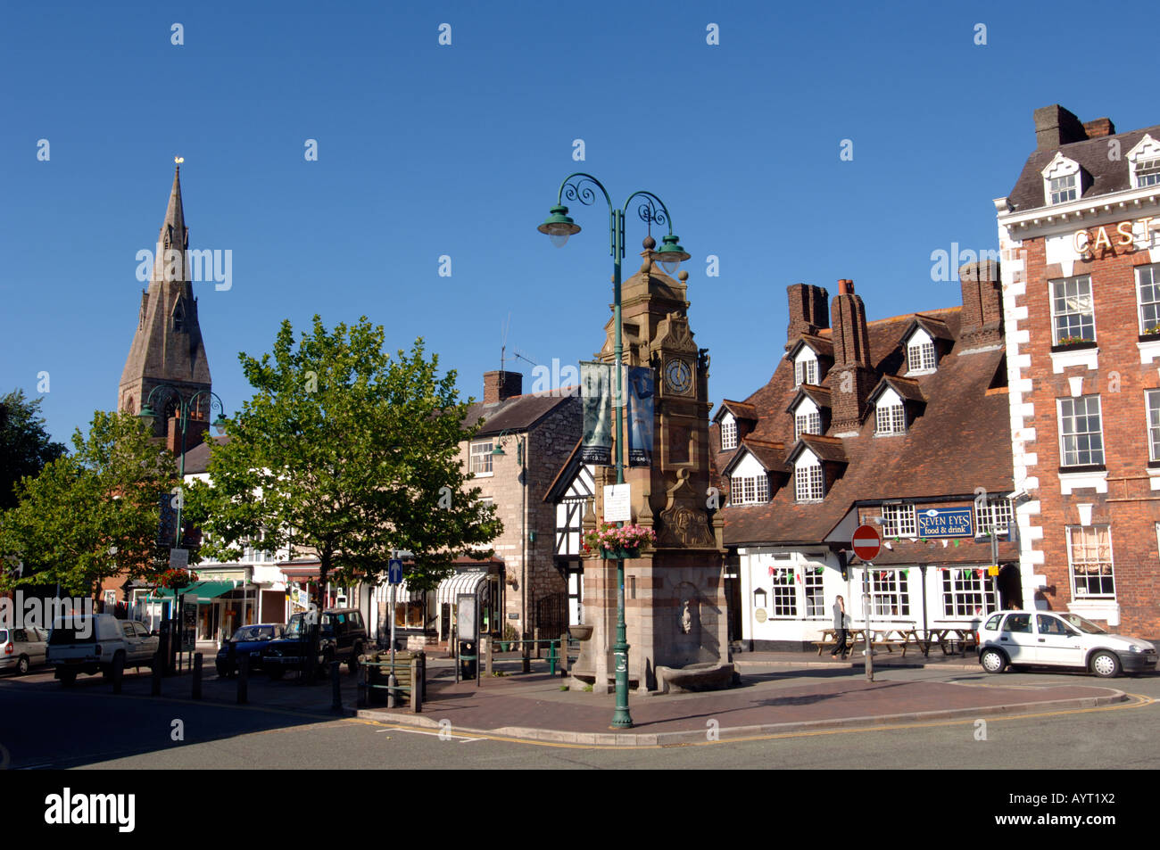 Ruthin, Rhuthun, St Peter’s Square, Ruthin, Clwyd, Wales Stock Photo ...